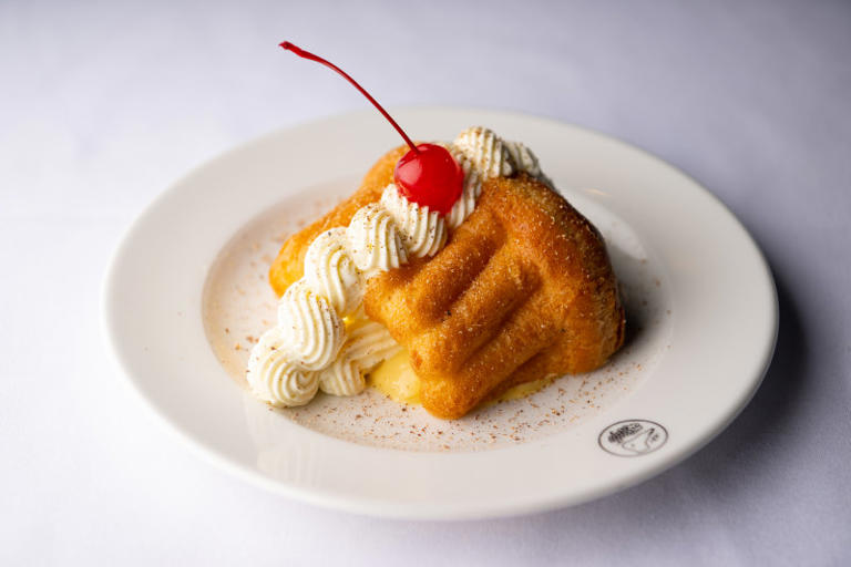 Does the Hubert team’s decadent new grillhouse Le Foote live up to the ...