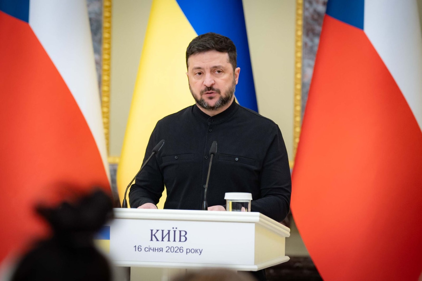 Zelensky criticizes Kiev city authorities over power, heating outages