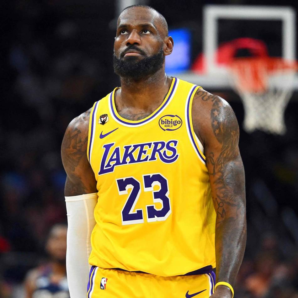 James weint in der Auszeit – Superstar wird in Cleveland emotional