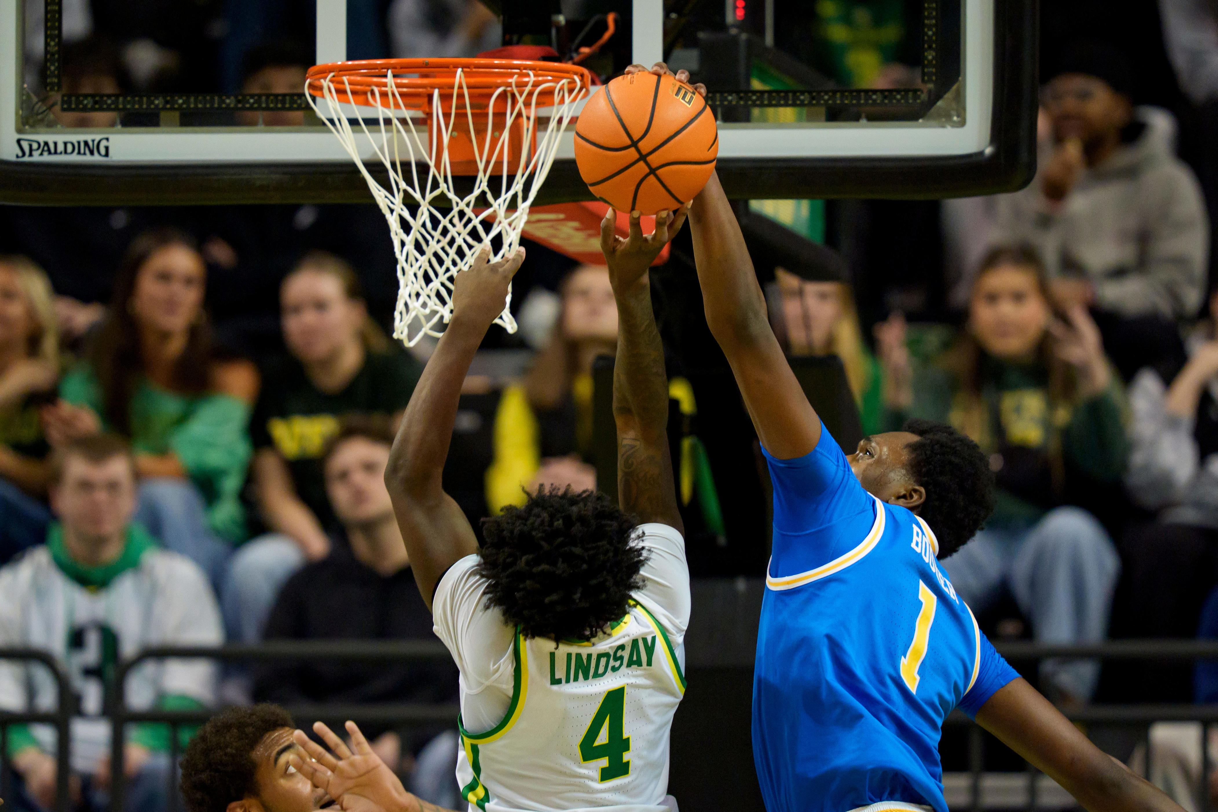 Minus key players, Oregon men can't keep up with UCLA in home loss