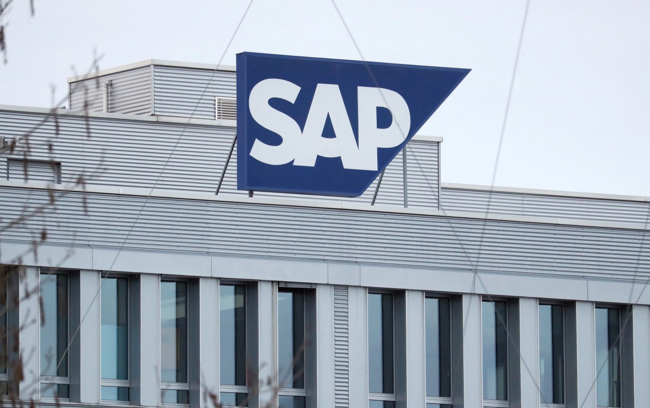 SAP expects sales growth to accelerate through next year on strong ...