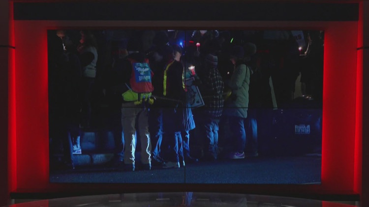 Demonstration in Spokane demands justice for Alex Pretti, killed ...