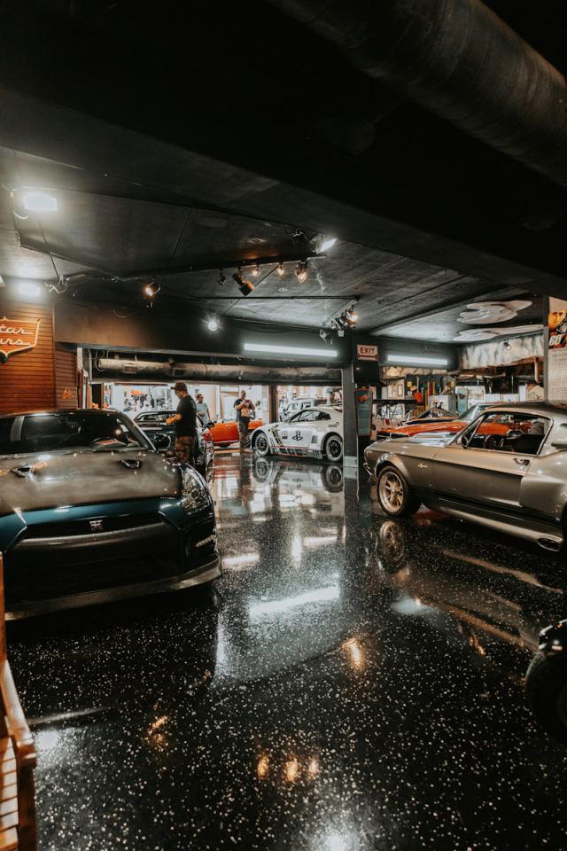 Jay Leno unveils a forgotten $10 million Mercedes Gullwing treasure