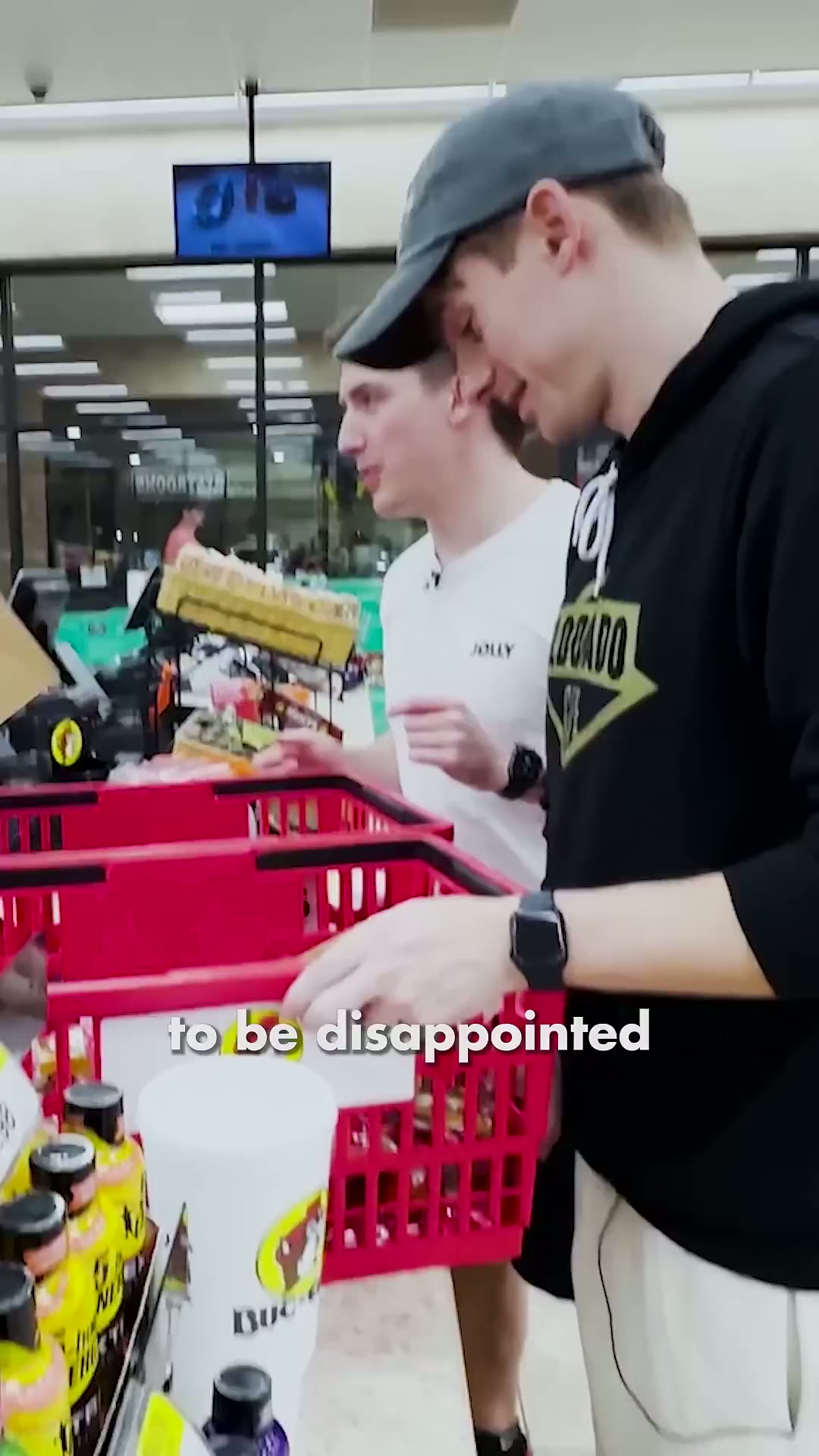 British guys explore America’s wildest gas station: Buc-ee’s vs UK ...