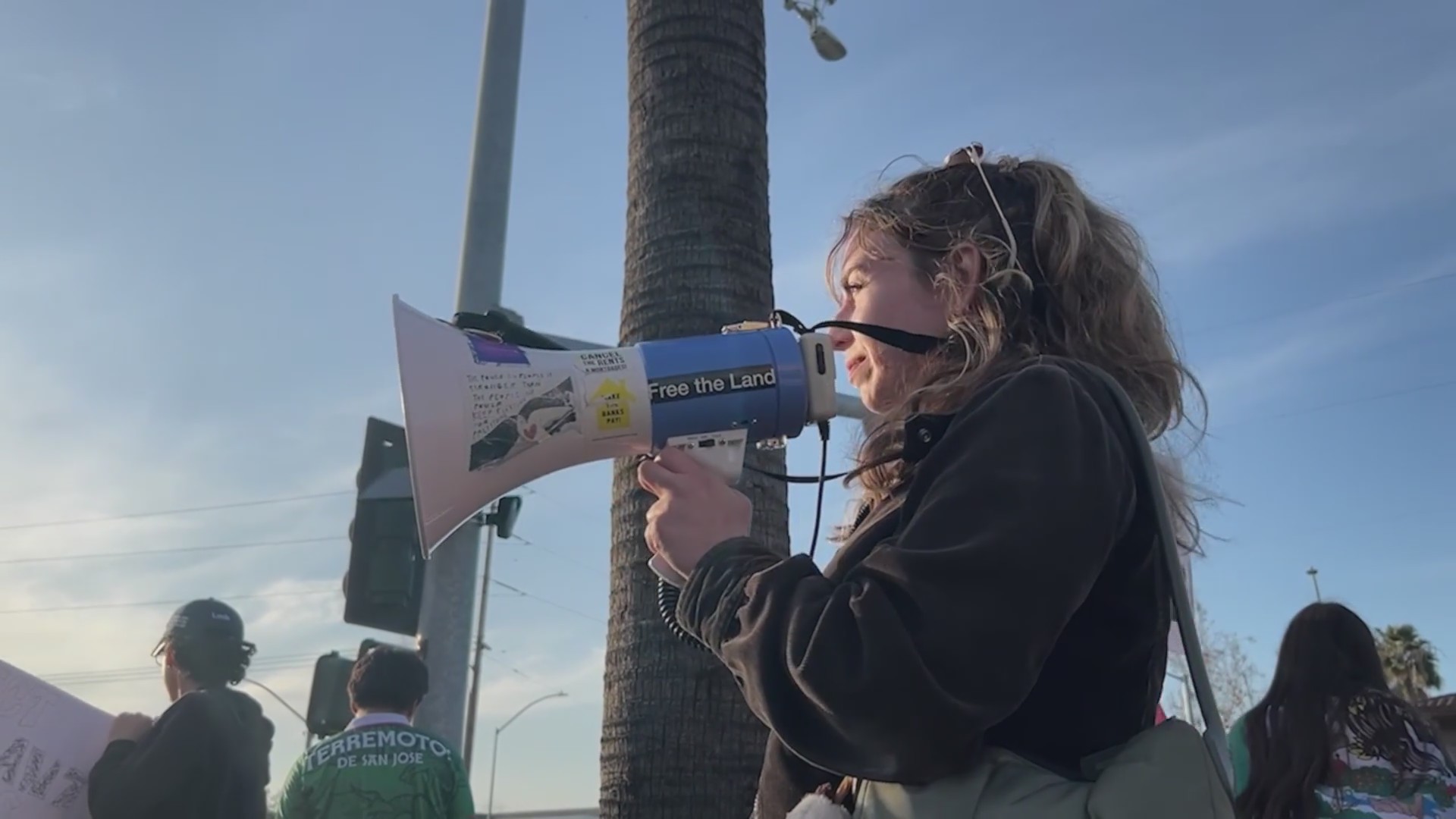 Hundreds of students in San Jose walk out against ICE