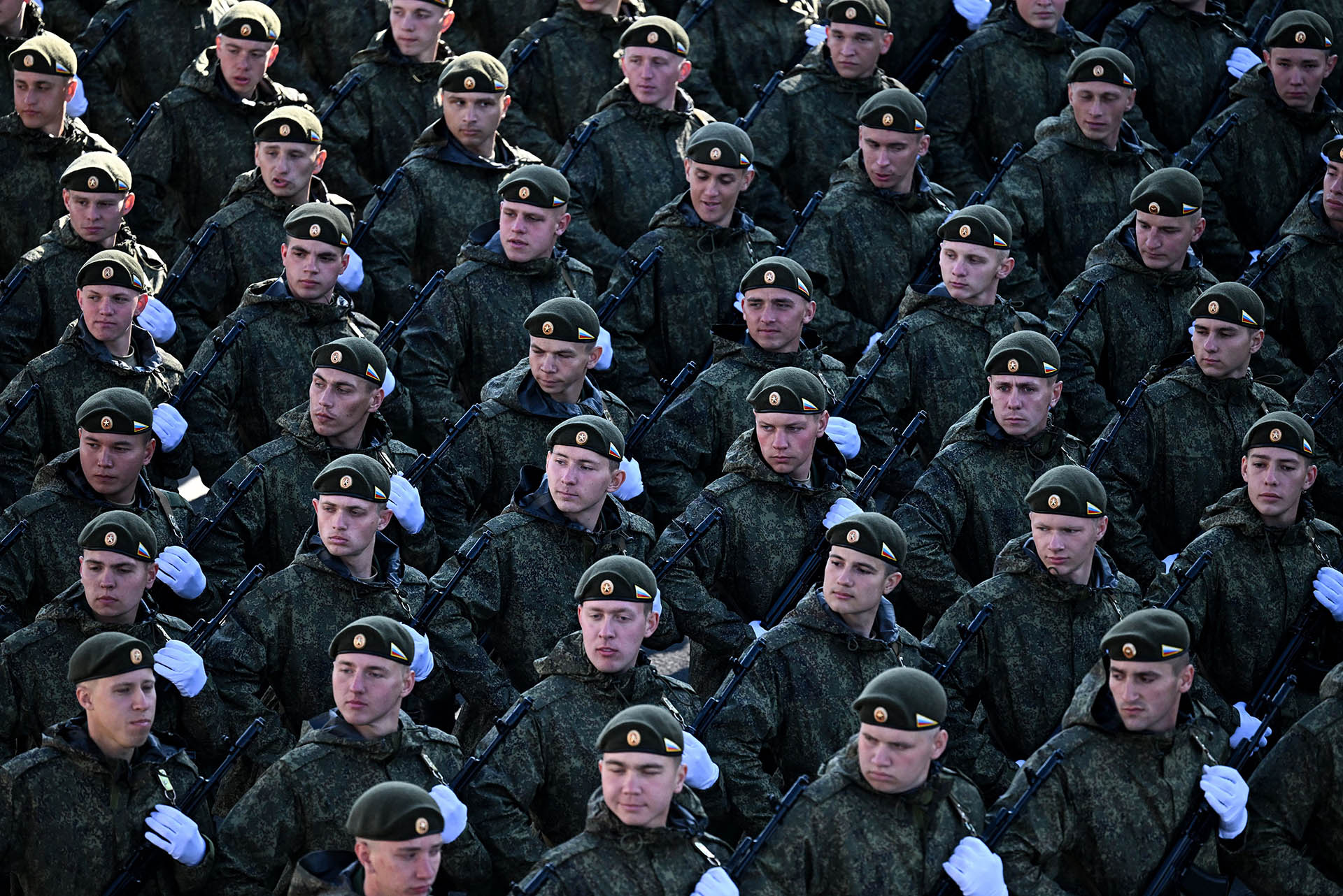 Nieuwe inlichtingenrapport onthult brute verliezen op het Russische ...