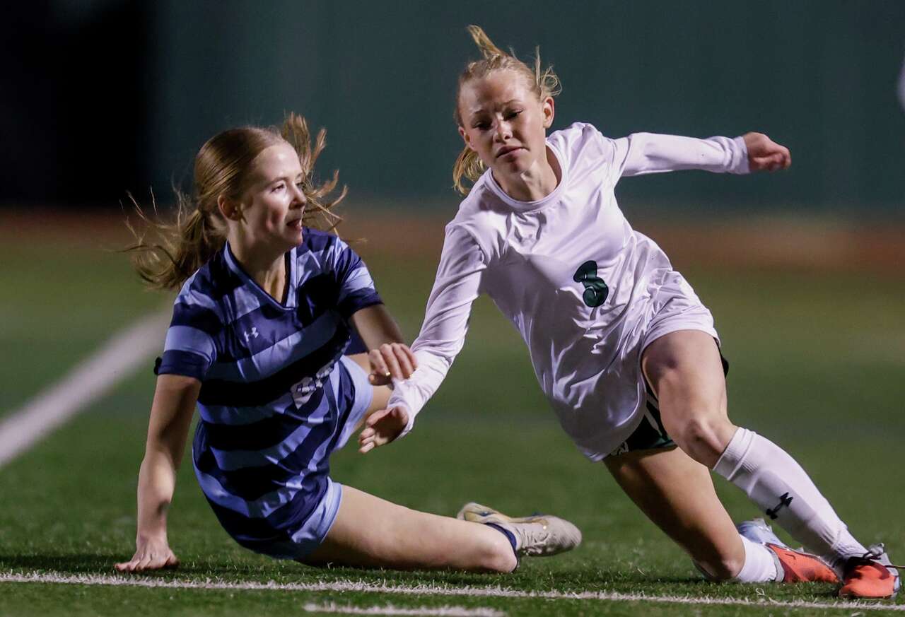 Johnson, Reagan battle to draw to stay atop District 27-6A girls soccer ...
