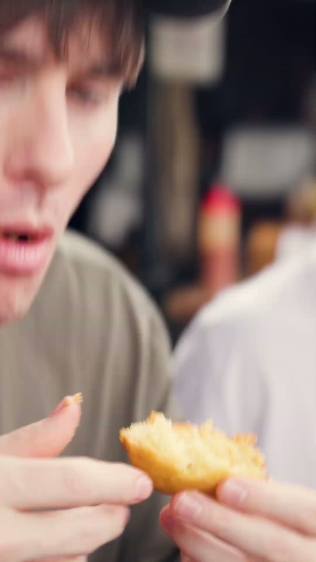 British guys try cornbread for the first time: Their unexpected reaction!