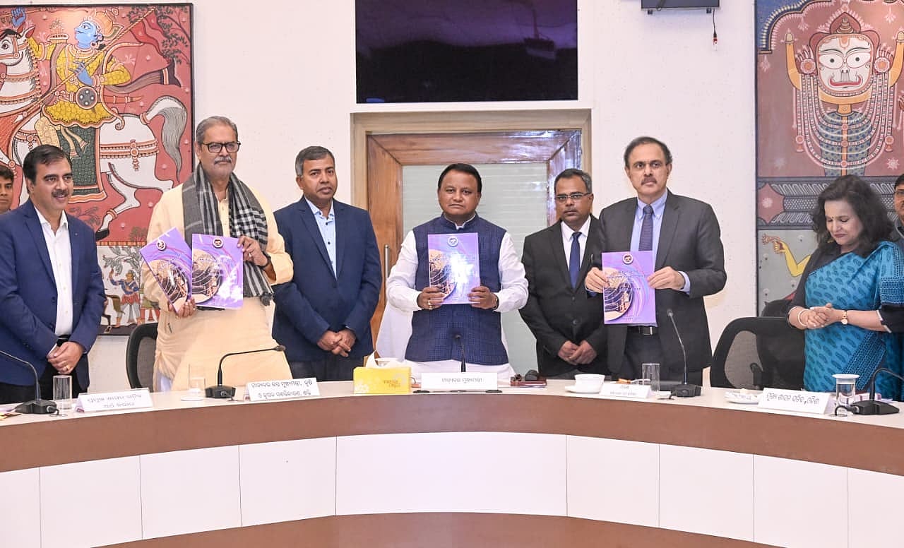 SFC report focusing on strengthening local bodies presented to CM Mohan ...