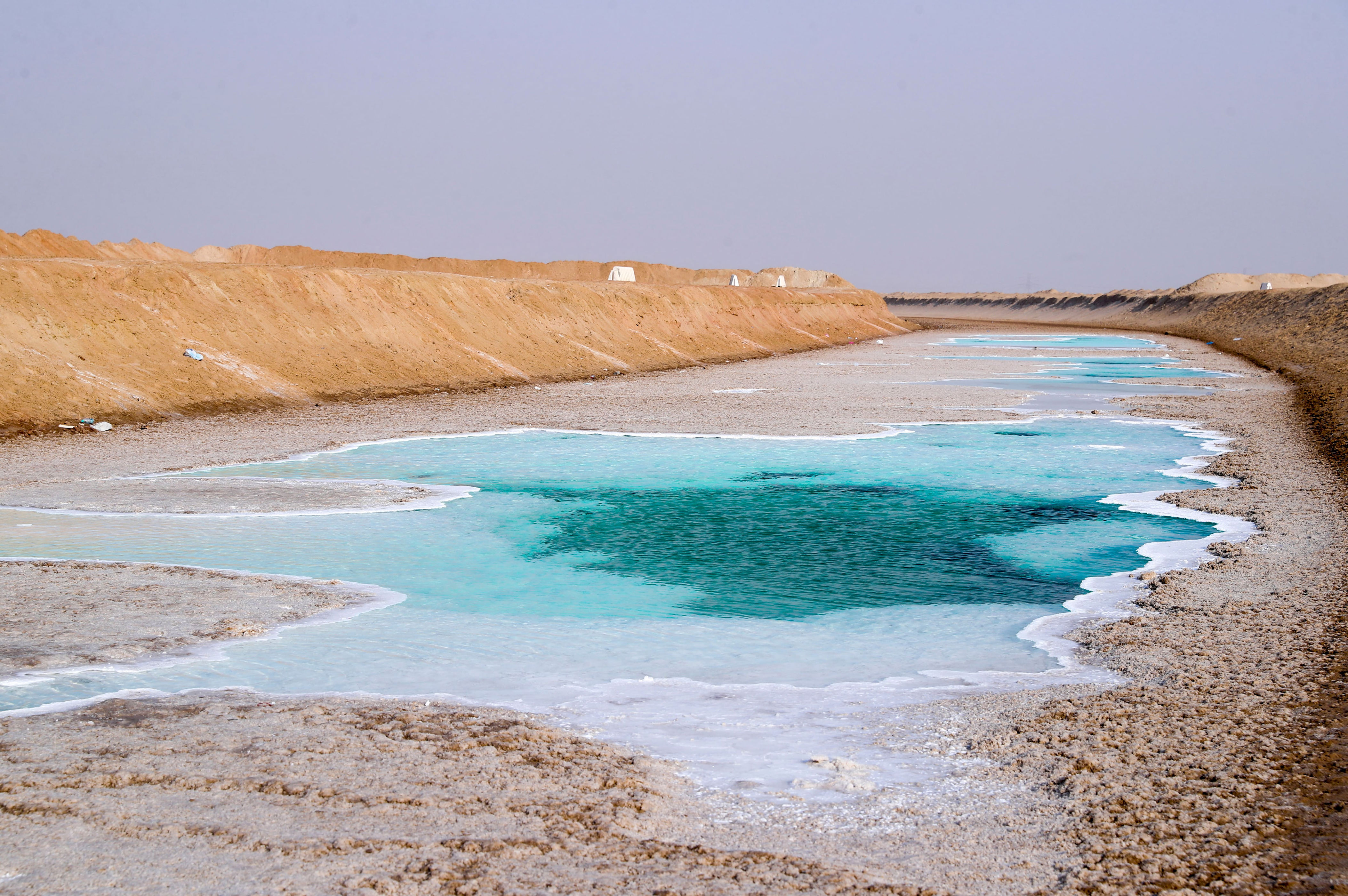 Chasing turquoise in the desert: A day at Al Wathba Salt Lakes