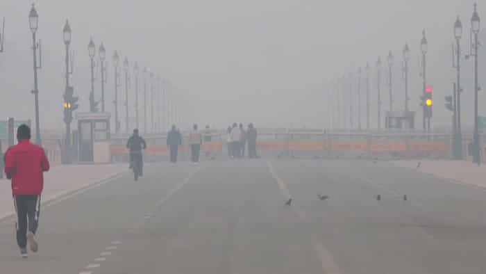 Air quality improves in Delhi, yet 'poor' AQI keeps health risks high