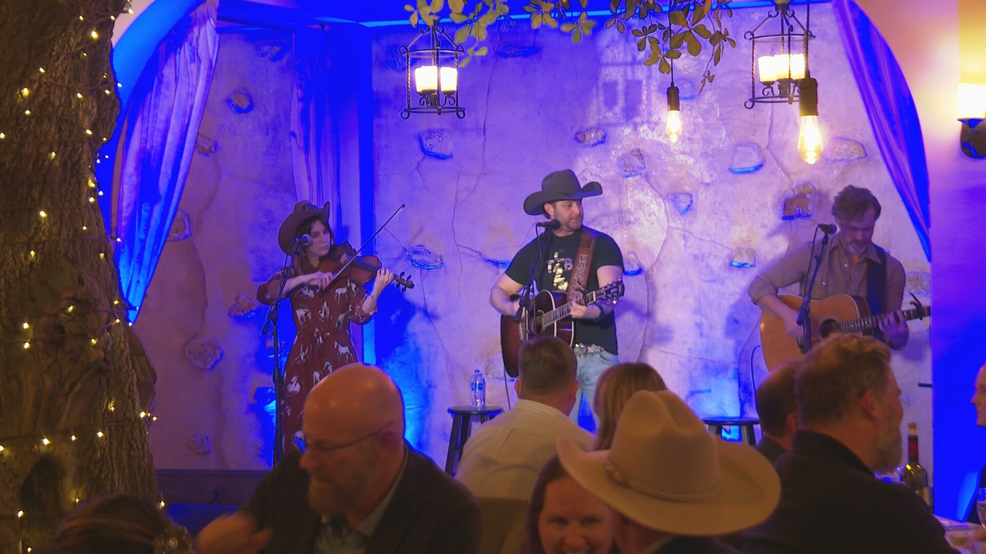 Easton Corbin supporting NWF Health Network in Rock the Kids Tour