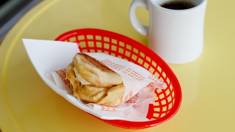 Skip the snooze button for this curried egg muffin that 'lights up your ...