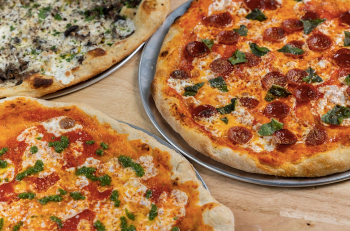 WLWT anchor Kelly Rippin shares her top 5 dishes in Cincinnati, NKY