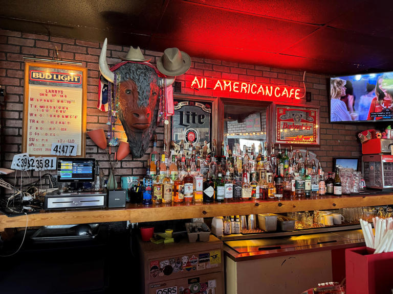 WLWT anchor Kelly Rippin's top 5 foods from Cincinnati restaurants