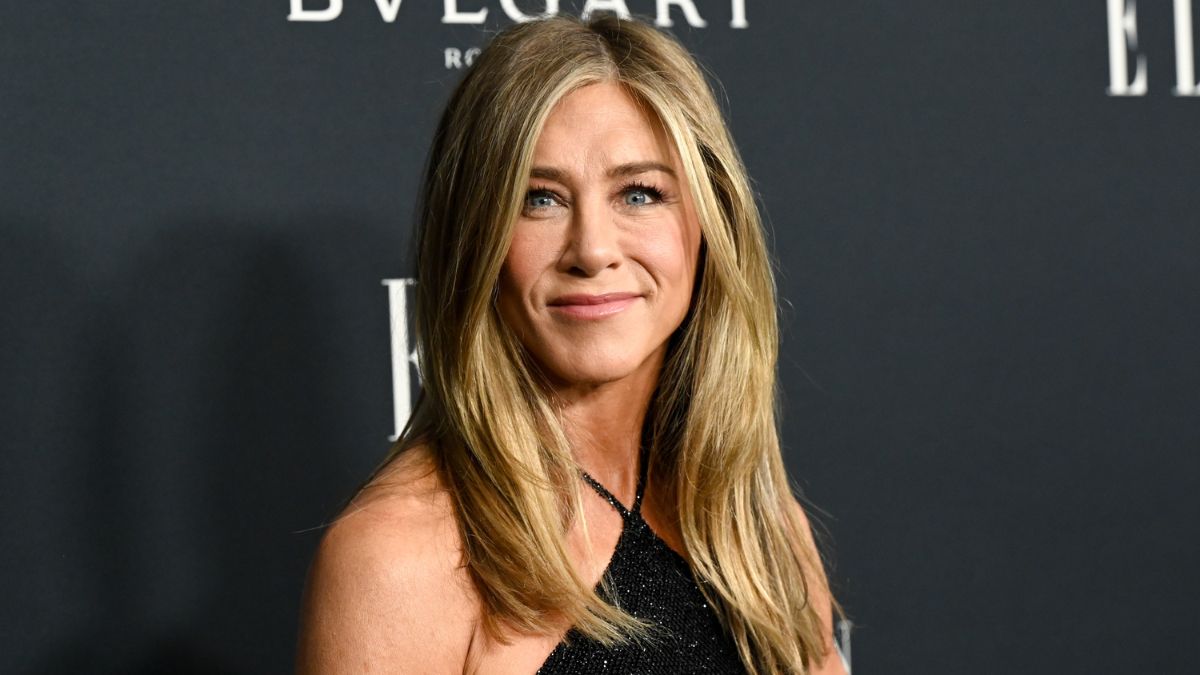 Inside Jennifer Aniston and Jim Curtis' sweet romance