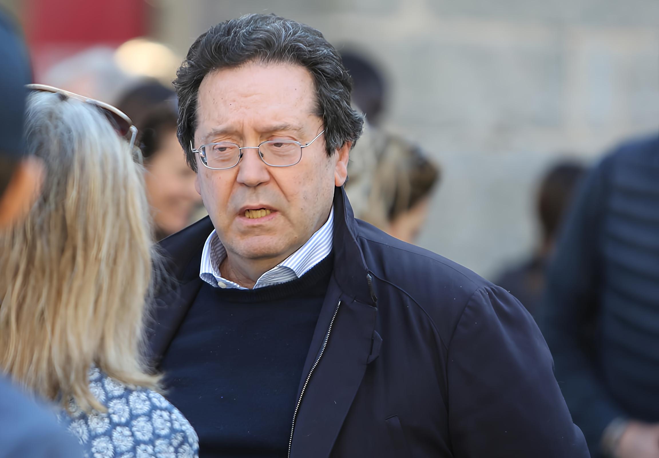 Lo scandalo delle protesi sospette: "Mai tradito la fiducia dei pazienti"