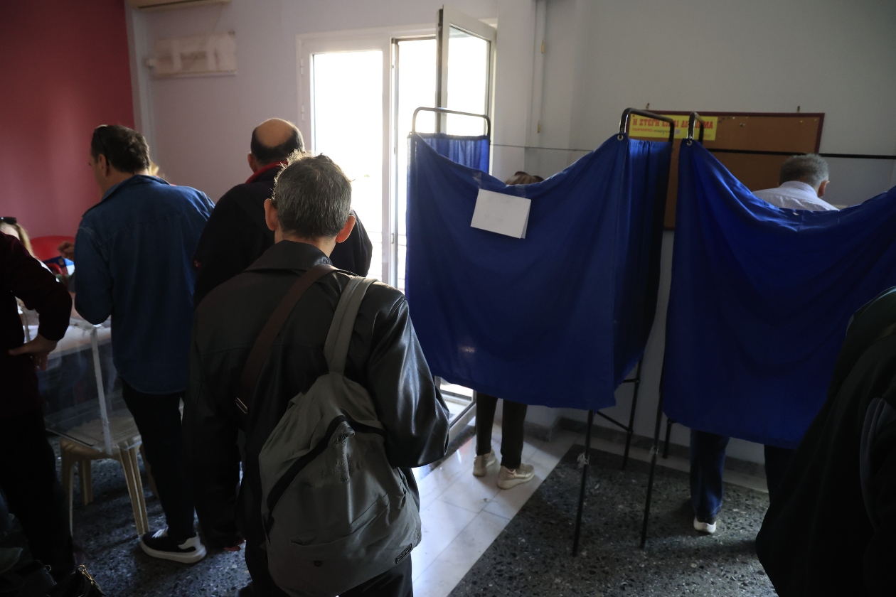 Δημοσκόπηση GPO: Αντίθετοι οι πολίτες με την άποψη Καρυστιανού για τις ...
