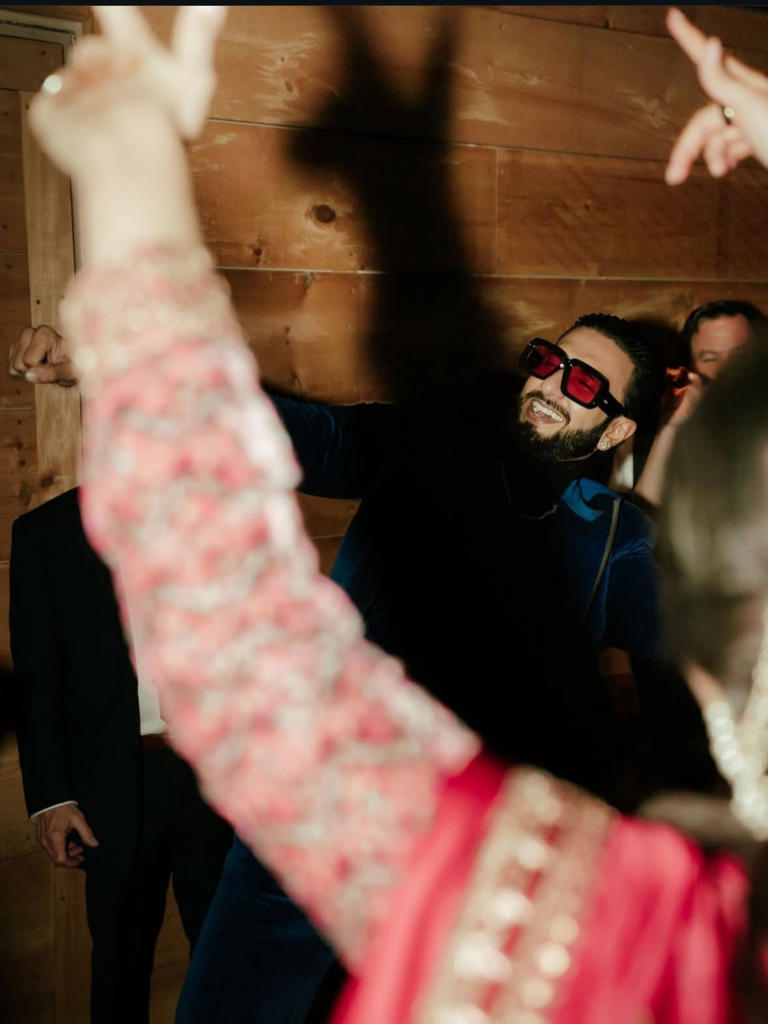 Unseen moments: Ranveer-Deepika dance light up friend's New York wedding