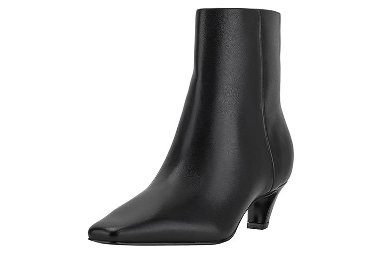 According to a stylist, your 2026 capsule wardrobe only needs these 8 ...