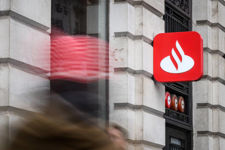 Santander to close 44 bank branches as 291 jobs now put at risk – see ...