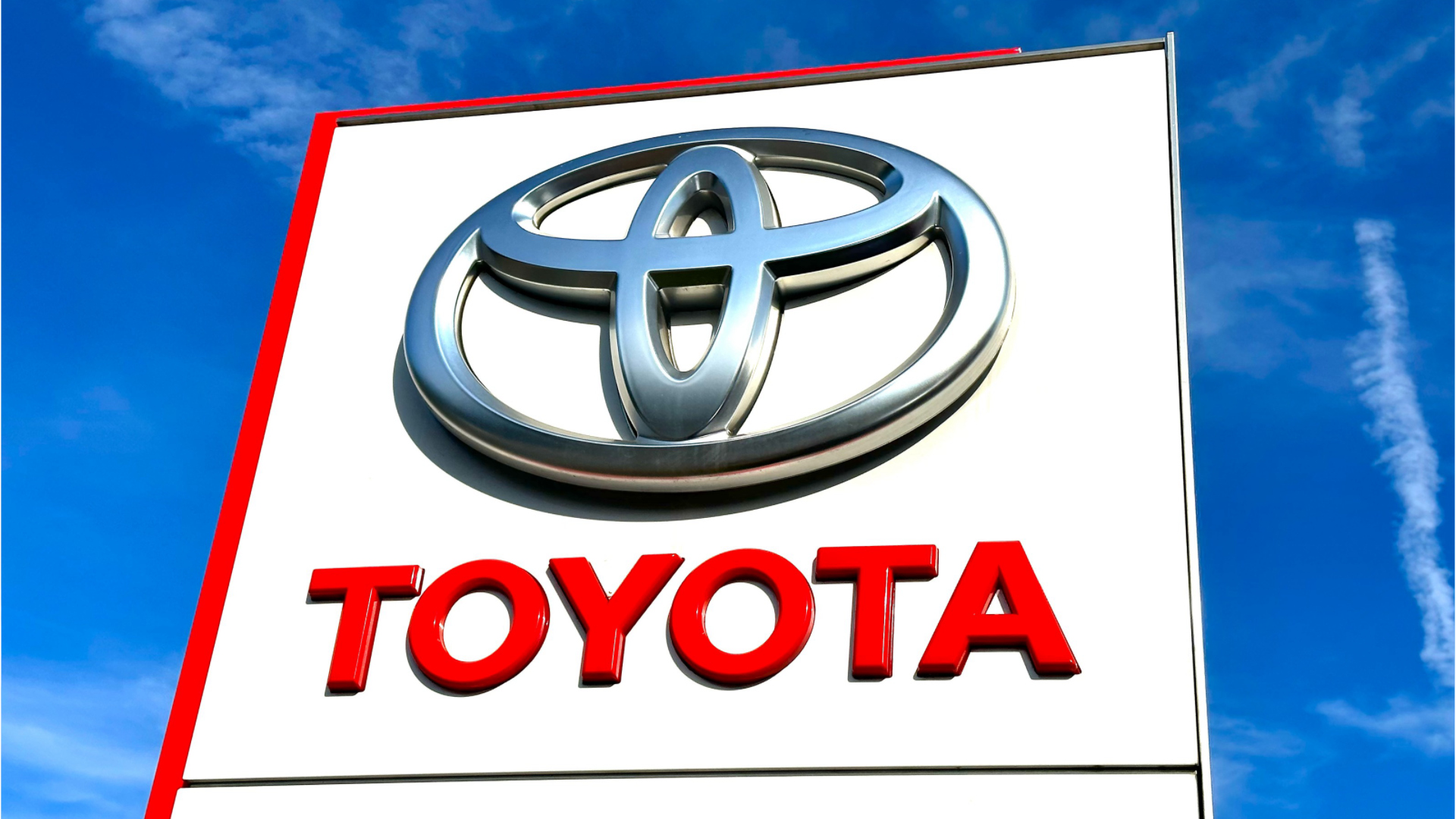Toyota breaks sales record, stays world's top automaker in 2025