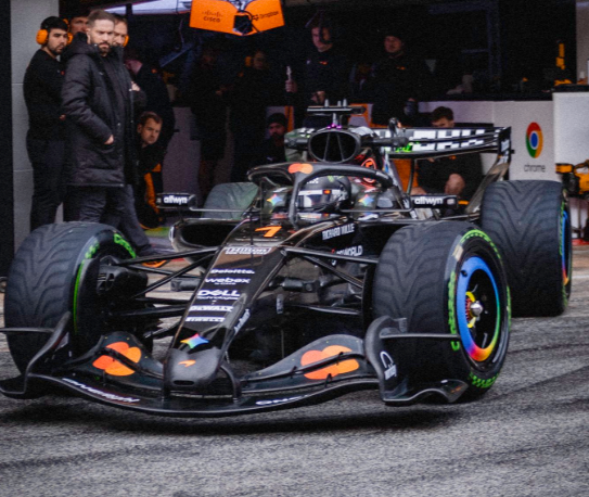Lewis Hamilton sets fastest time of the week at F1 testing - latest