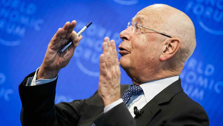Face à la menace de délocalisation : Klaus Schwab propose d'offrir le ...