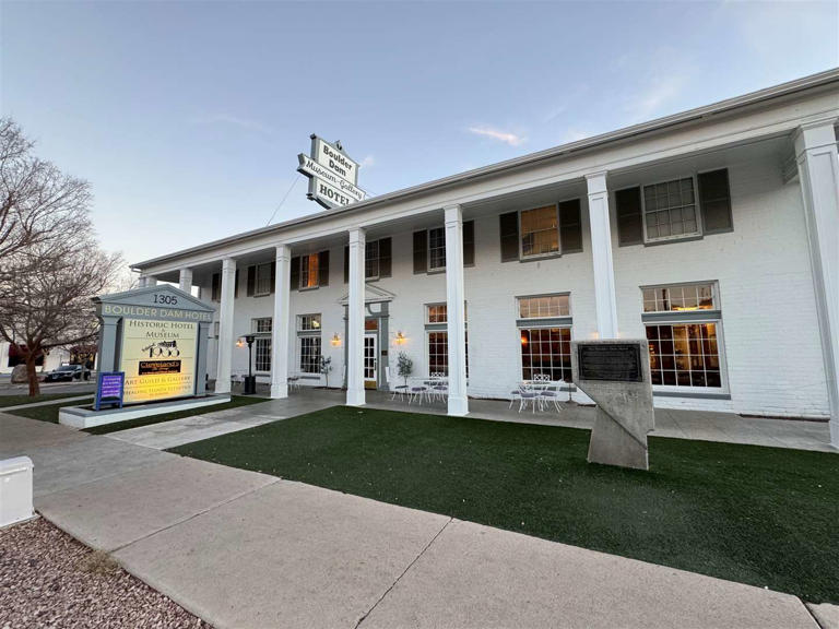 We try Travel Nevada’s Neon to Nature trail