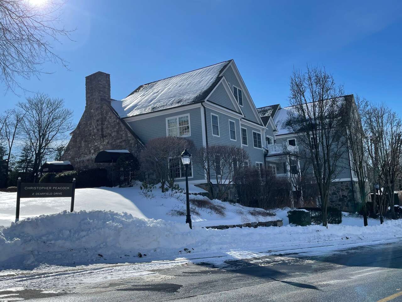 Building near Greenwich Library slated for new residential units