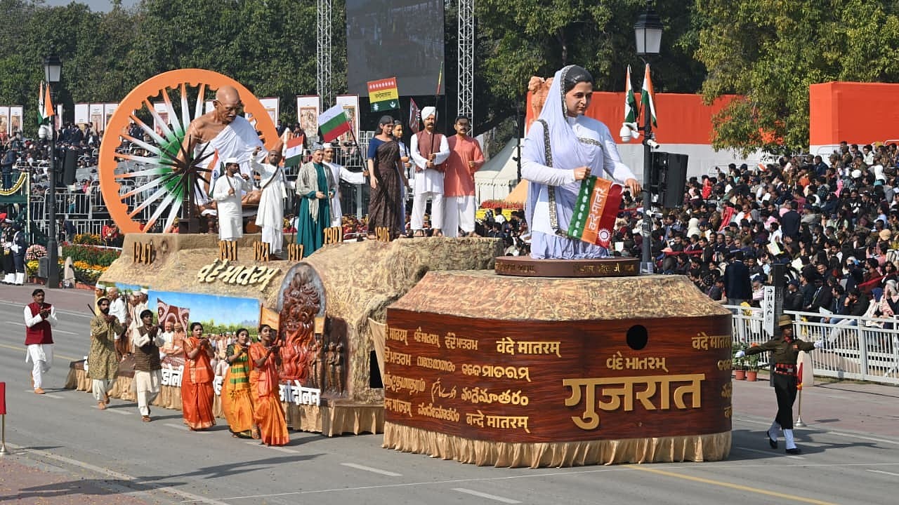 Gujarat's Republic Day tableau wins 'Popular Choice Award' for fourth ...