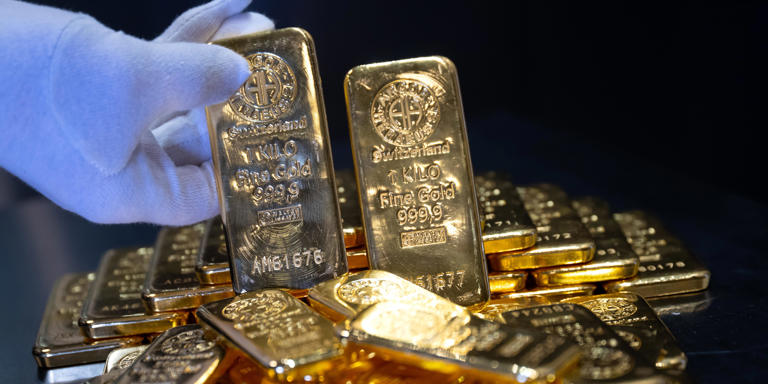 Gold's big rally has sparked a bearish stock-market signal that hasn't ...