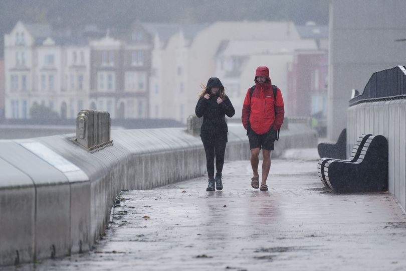 Met Office issues another 21-hour rain warning