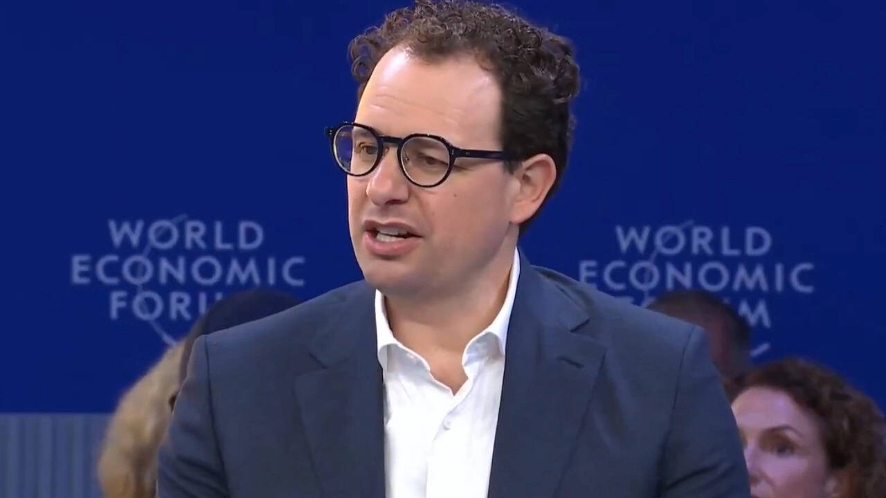 After writing 19000-word essay on AI dangers, Anthropic CEO Dario ...