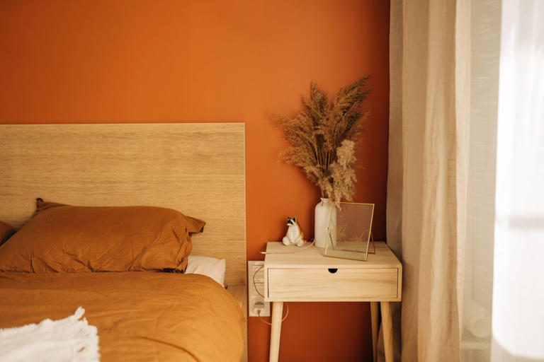 8 bedroom paint colors that are quietly replacing gray in 2026 ...
