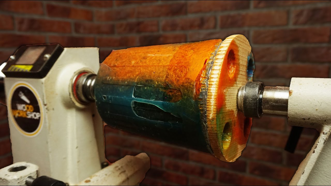 Turning Wood Shavings & Dust in Epoxy Resin