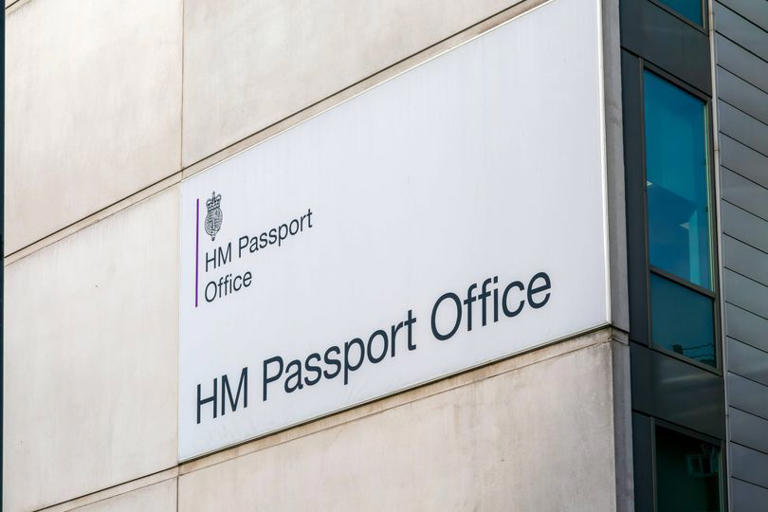 Passport Office gives 'three week' reminder alert to thousands across UK