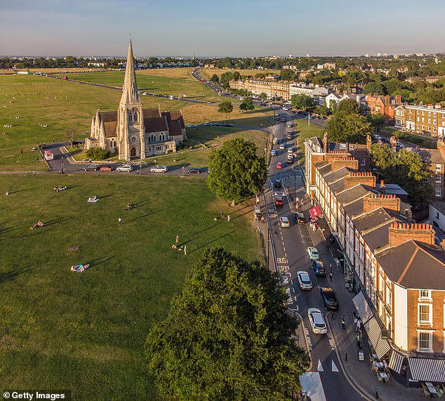 'Battle of Blackheath' housing row led by celebrities Jude Law and ...