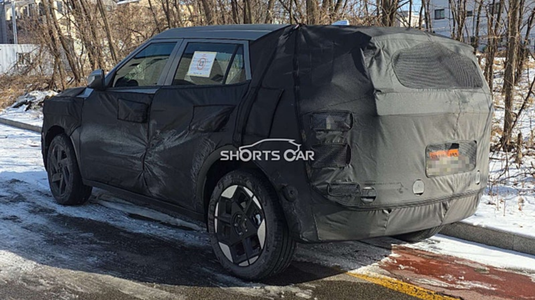 Next-gen Hyundai Creta spied for the first time: What to expect