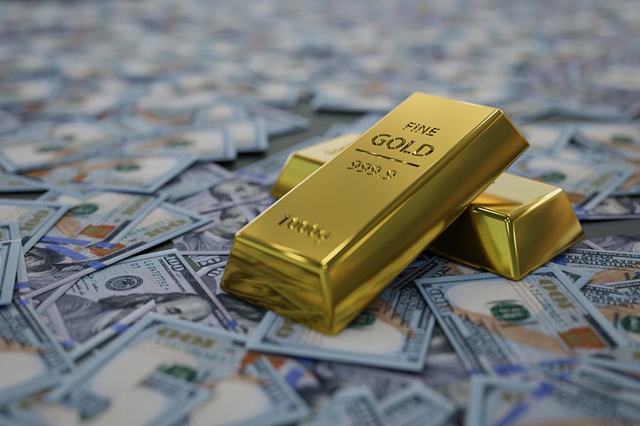 Gold tipped for $6,000 after fresh record high