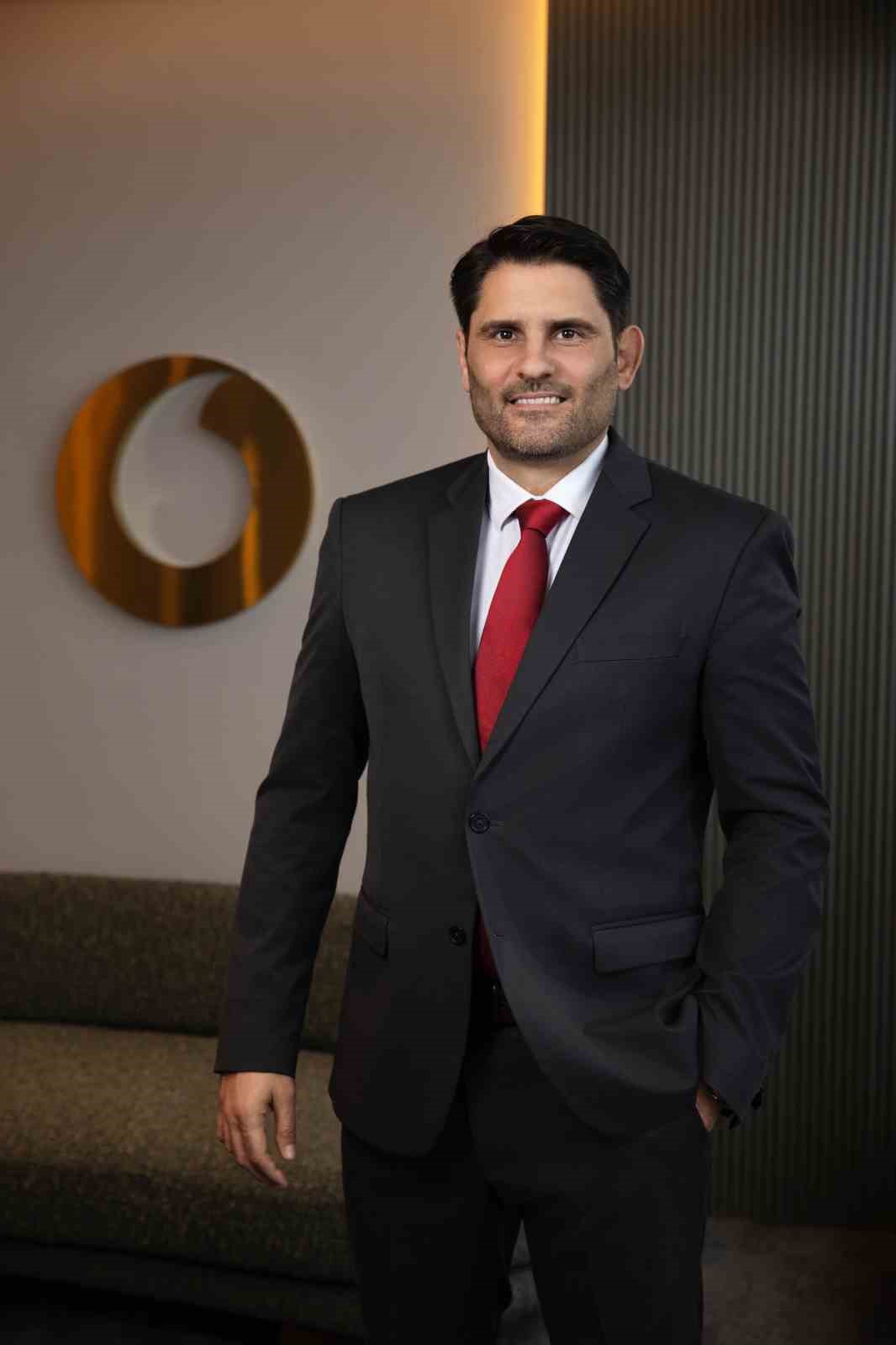 Vodafone’dan 5G yolunda fiber optik omurga şebeke operasyonlarında ...