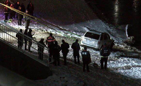 1 person inside SUV that went into Ohio River: Police