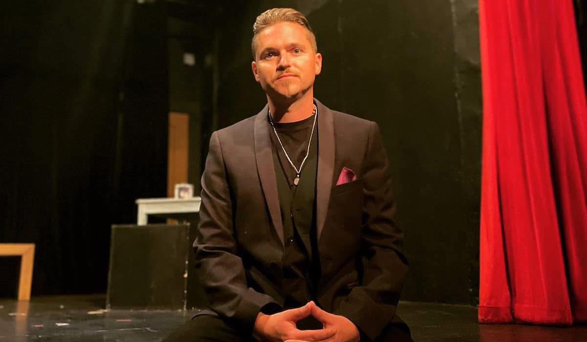 Playwright saves bloodied girl set upon by Dublin teen gang