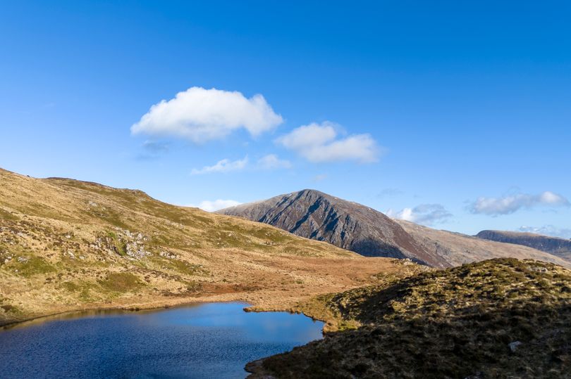 'Epic' walking route in Wales has 'incredible' views of mountains and ...