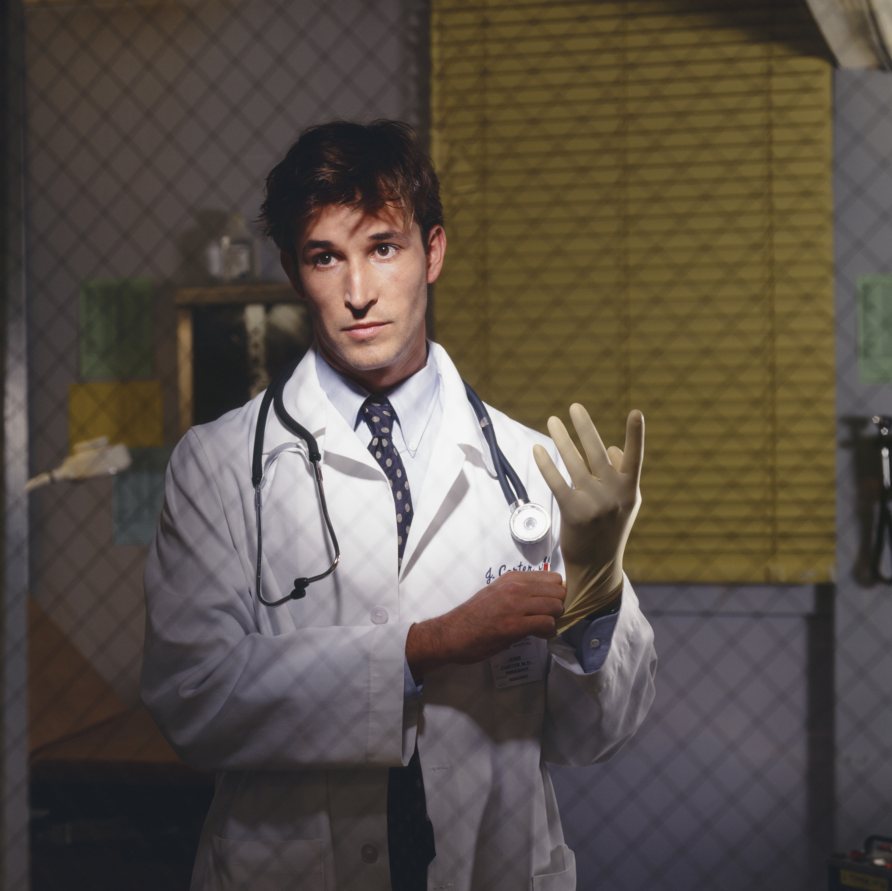 He's still a heartthrob! See Noah Wyle's transformation from ‘ER' to ...