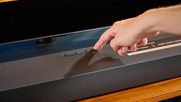 Are you using the wrong port for your soundbar or console? Here’s what ...