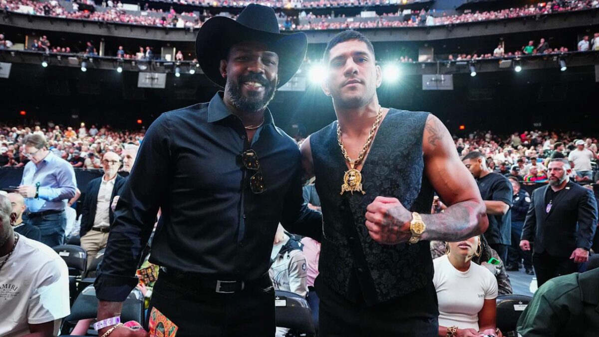 TJ Dillashaw rules out Alex Pereira’s chances against Khamzat Chimaev