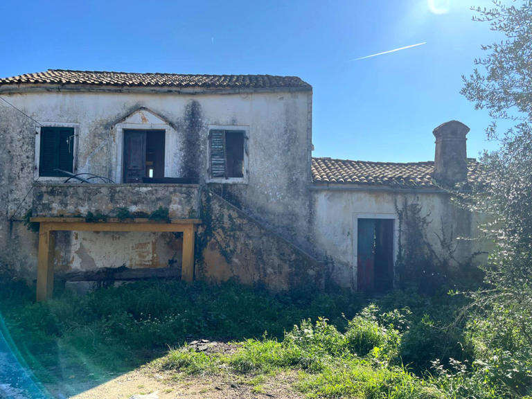 The Corfu home from Amanda & Alan’s Greek job is now up for sale