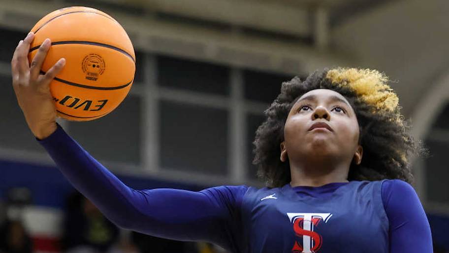 A North Carolina girls basketball game got completely out of hand — see ...