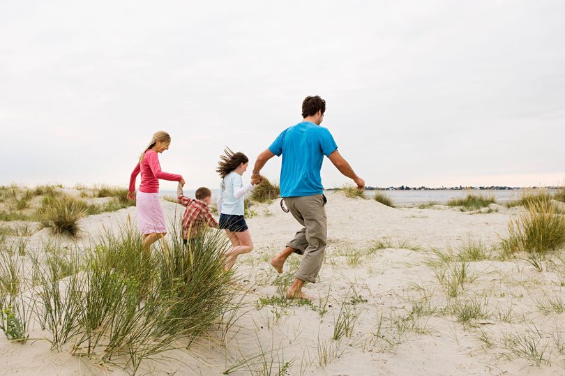 Shortening summer holidays would 'improve children's wellbeing'